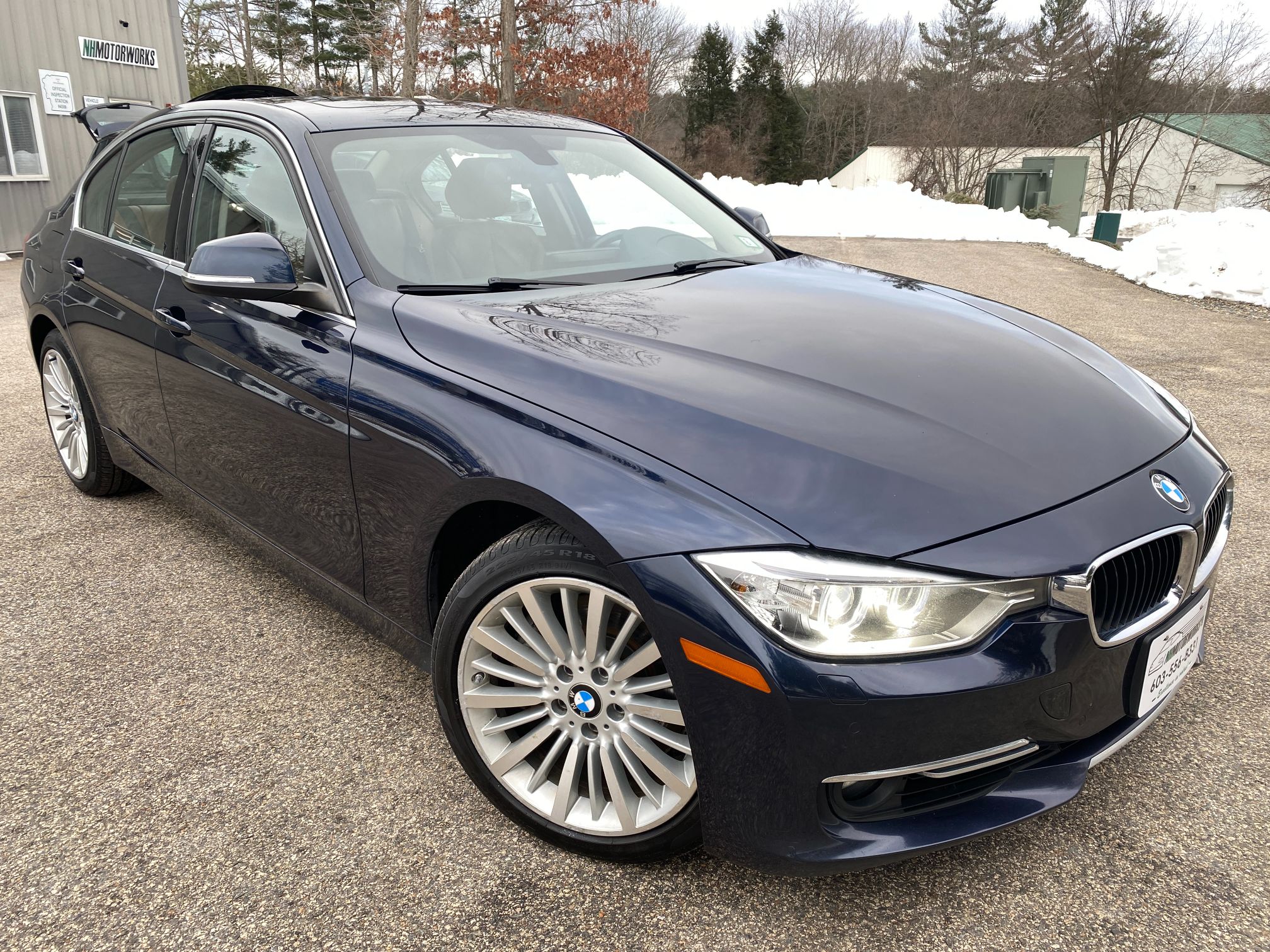 2014 BMW 335xi - NHMotorworks.com